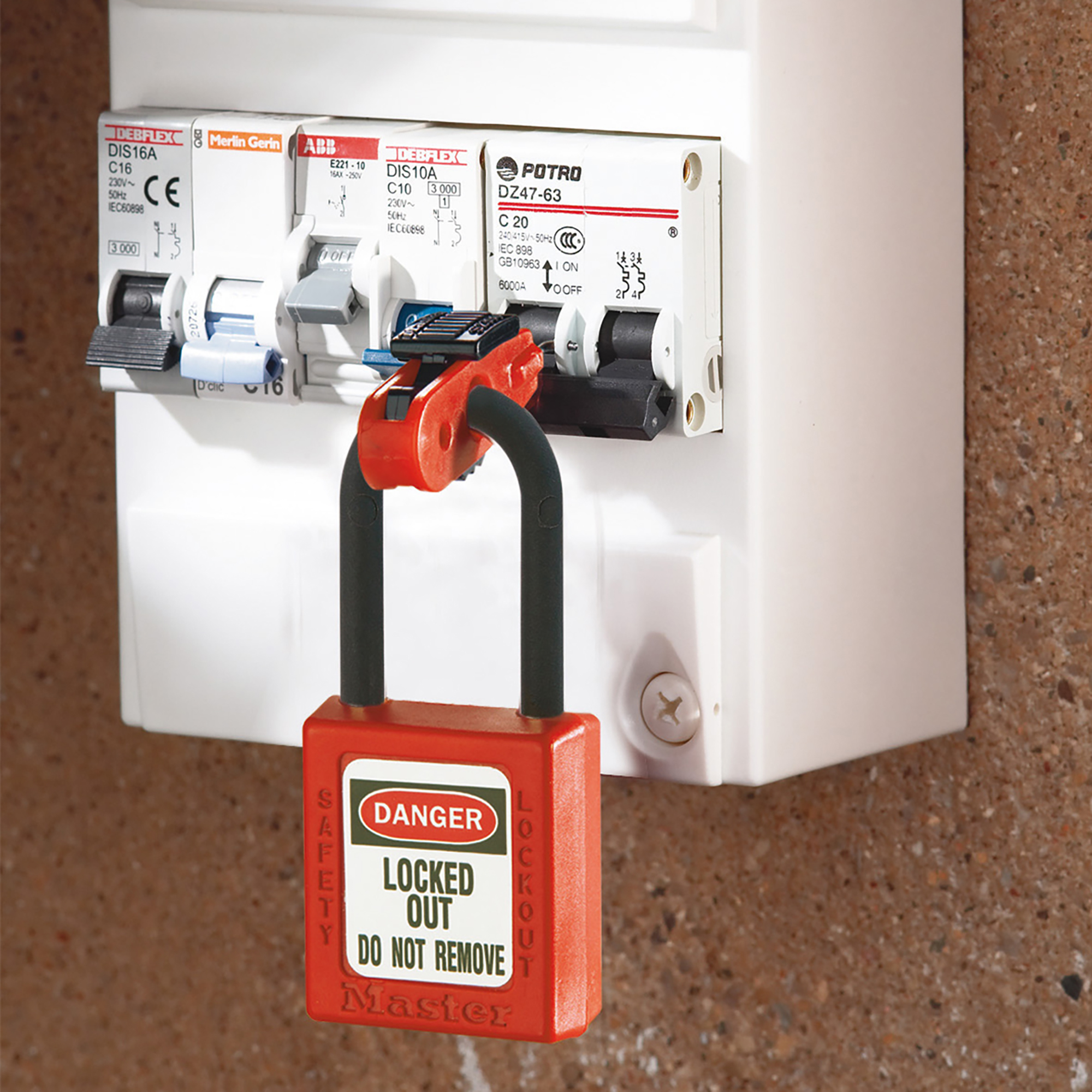 Cadenas de Consignation s'entrouvant en Thermoplastique Diélectrique ...